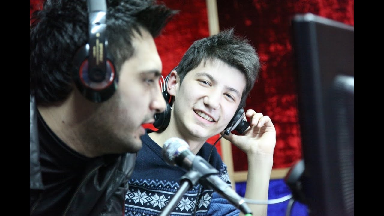 OTABEK MUTALXO'JAYEV INTERVYU "Radio shou Amirxon bilan birga" - YouTube
