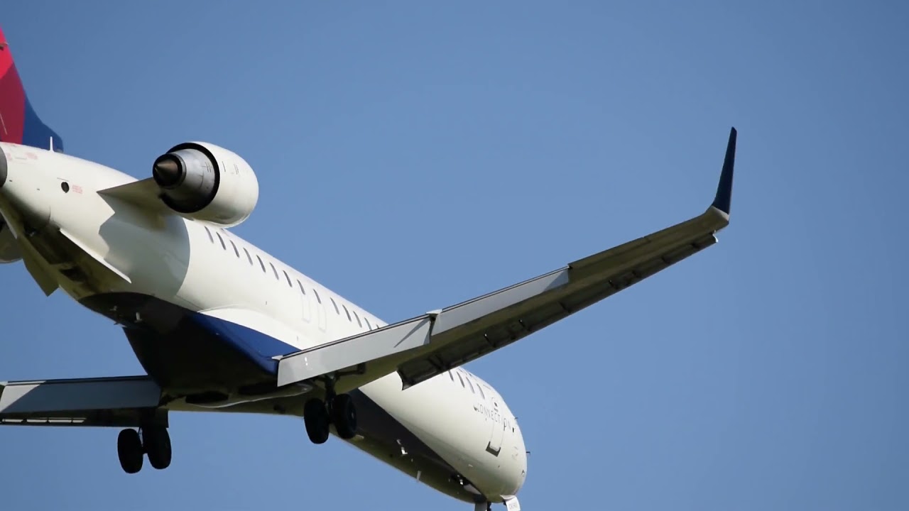 Detroit Metro Airport Plane Spotting (KDTW) - YouTube