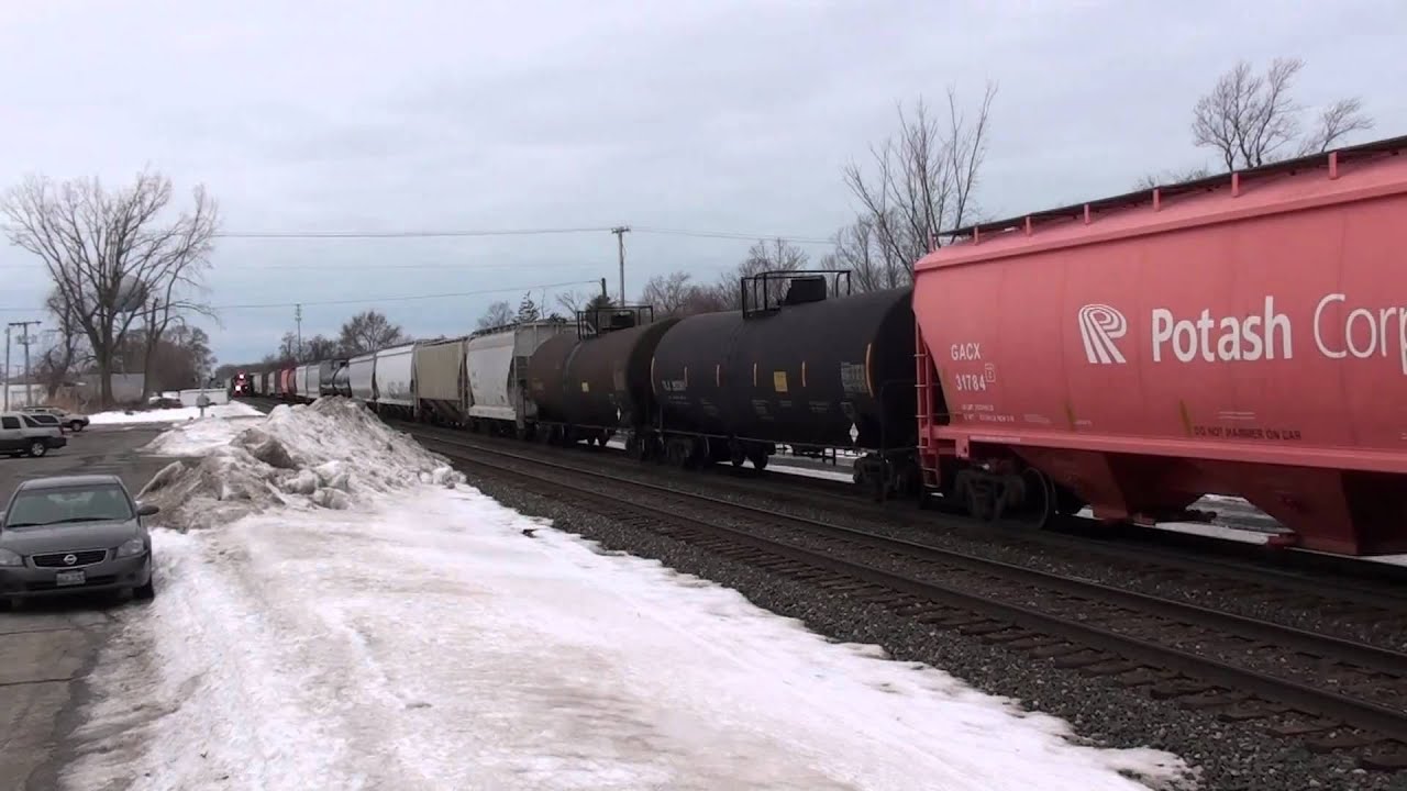 NS 7145 & 3067 Leads 3 Hoppers East, Chesterton, IN - YouTube