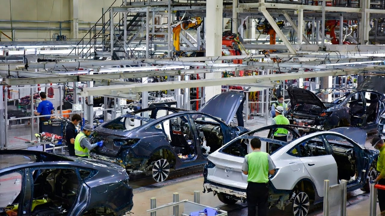 Inside the World’s Most Luxurious Car Factories: Full Factory Process ...