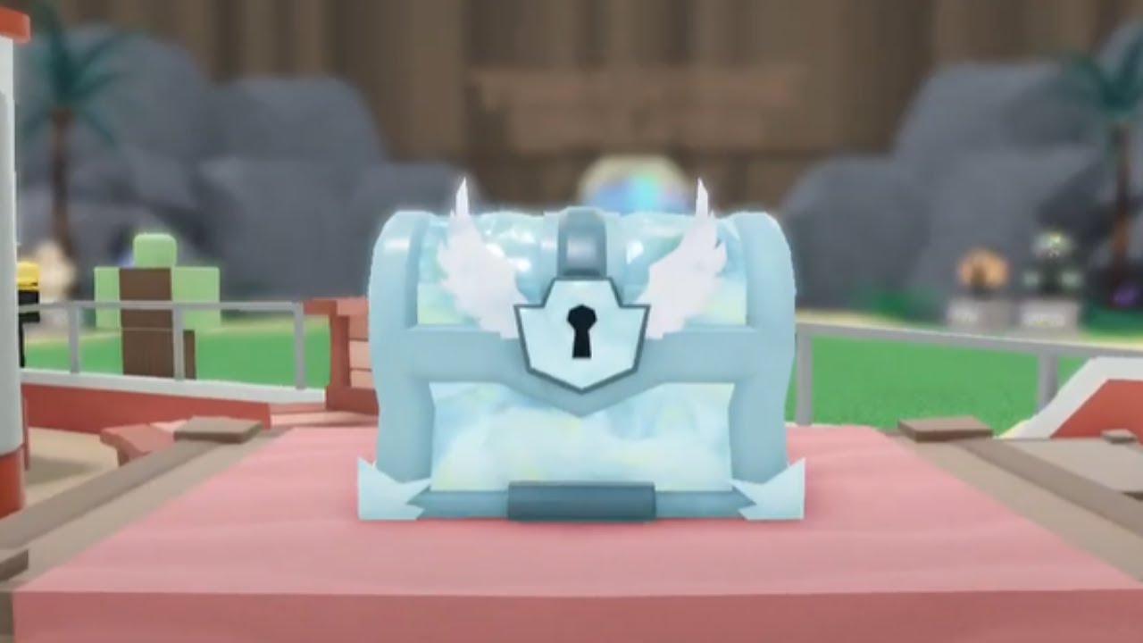 opening frost crate a year after it was added (idk why) - YouTube