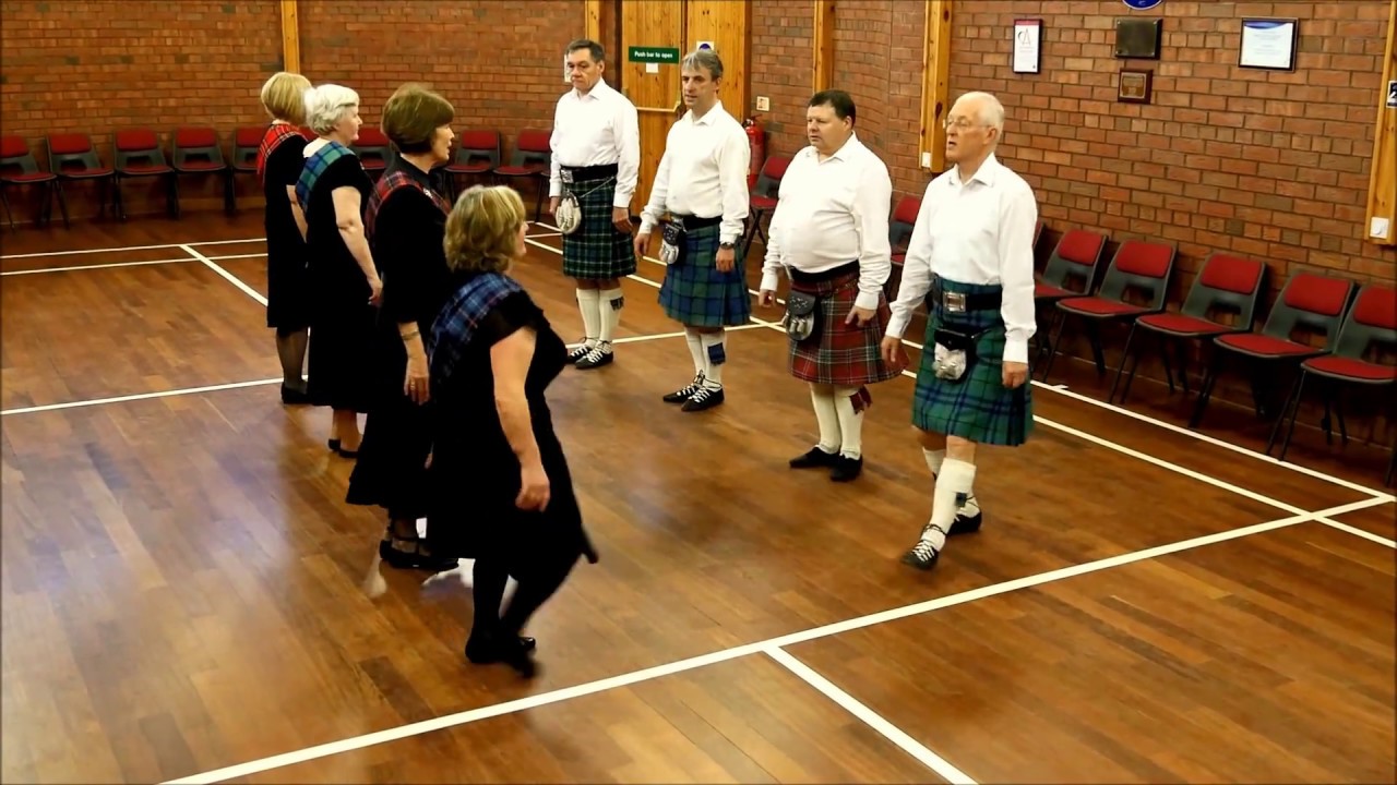 TAY DANCERS "The Last Of The Lairds" - YouTube