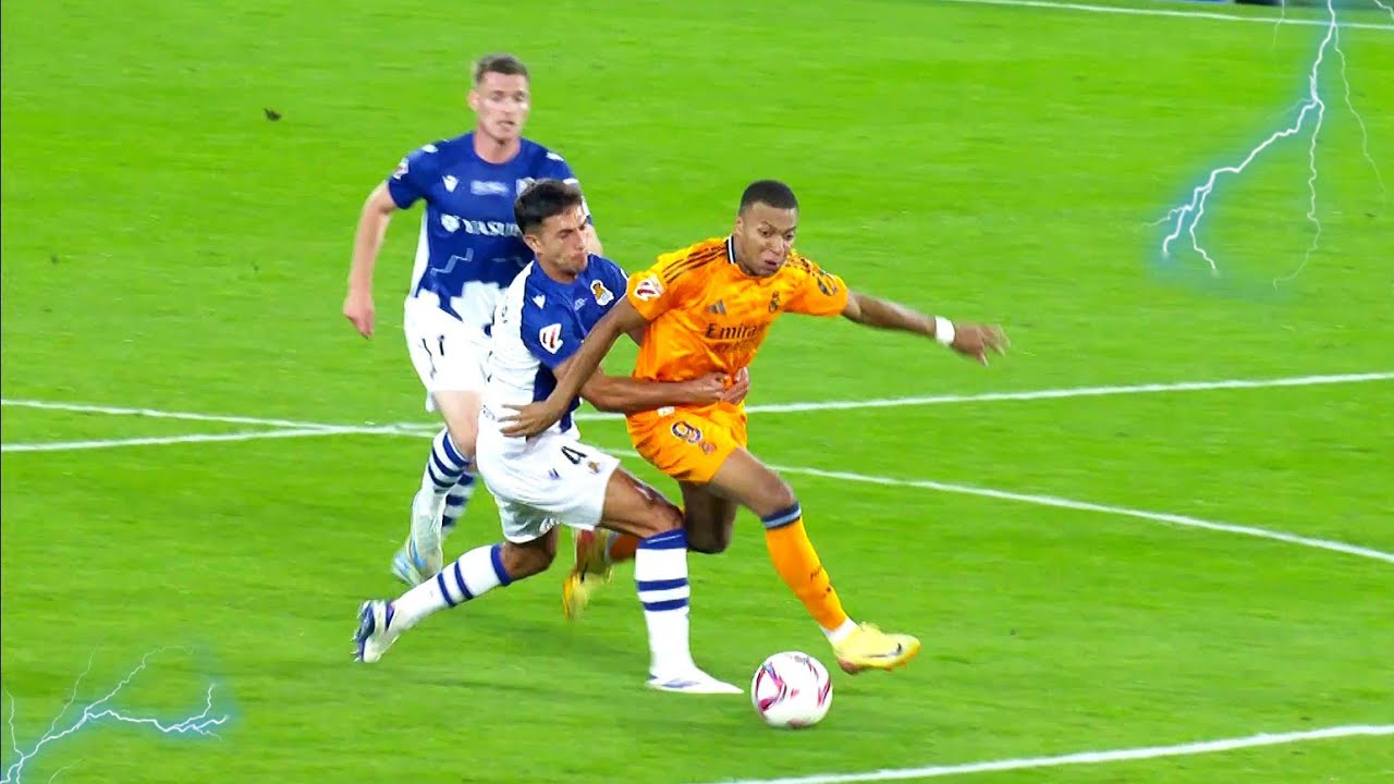 Best dribbling skills in football 2025 - YouTube