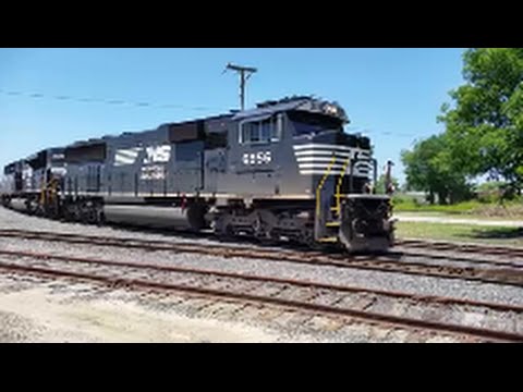 [NS]6956 EMD SD60E & 2729 EMD SD70M-2 Idling Revved Up in The Old Yard Sounding Good In Fay NC ...