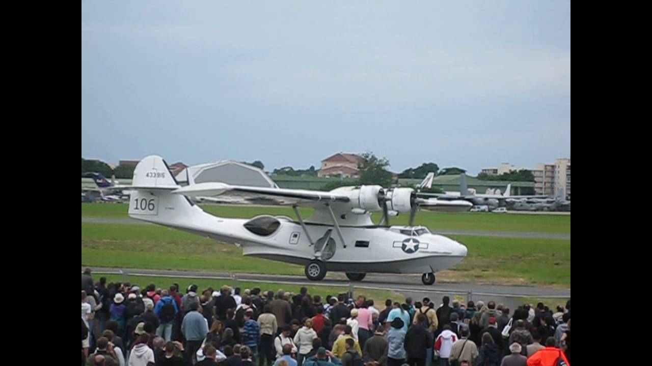 Consolidated PBY Catalina Take Off, Flypast, and Taxi - YouTube