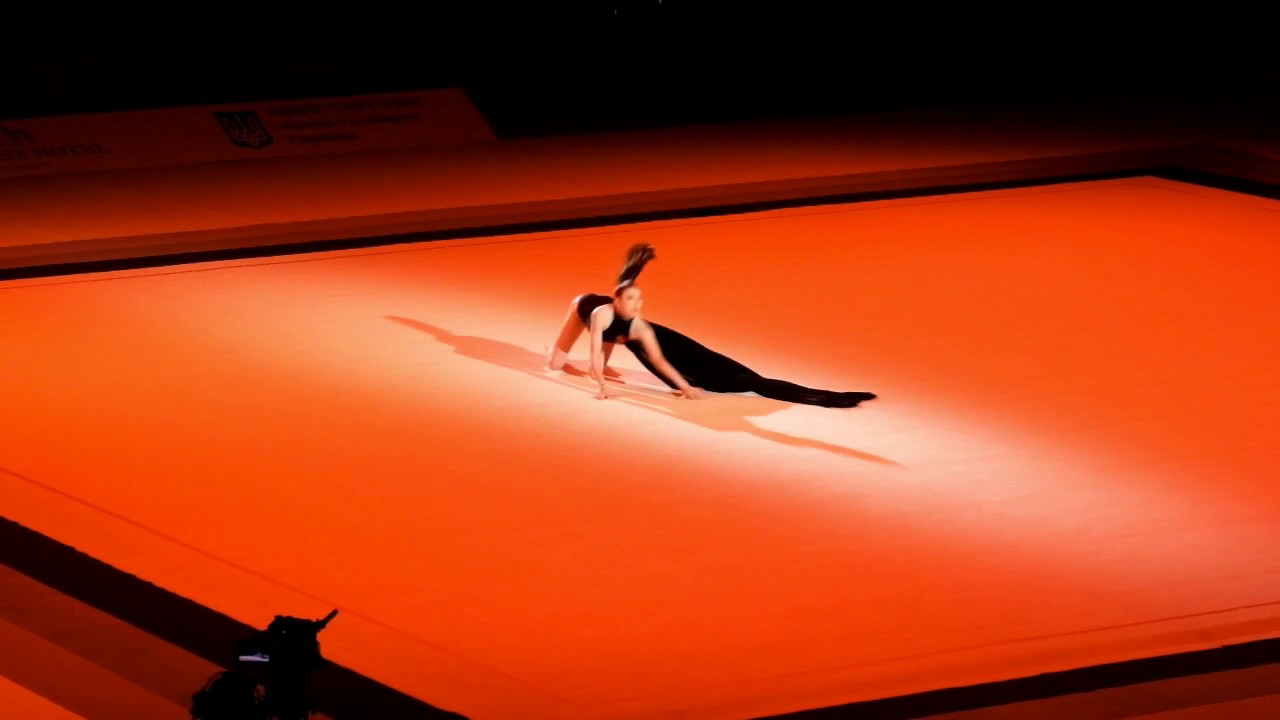 Isabelle Connor - Gala - 2017 Deriugina Cup, Kiev - YouTube