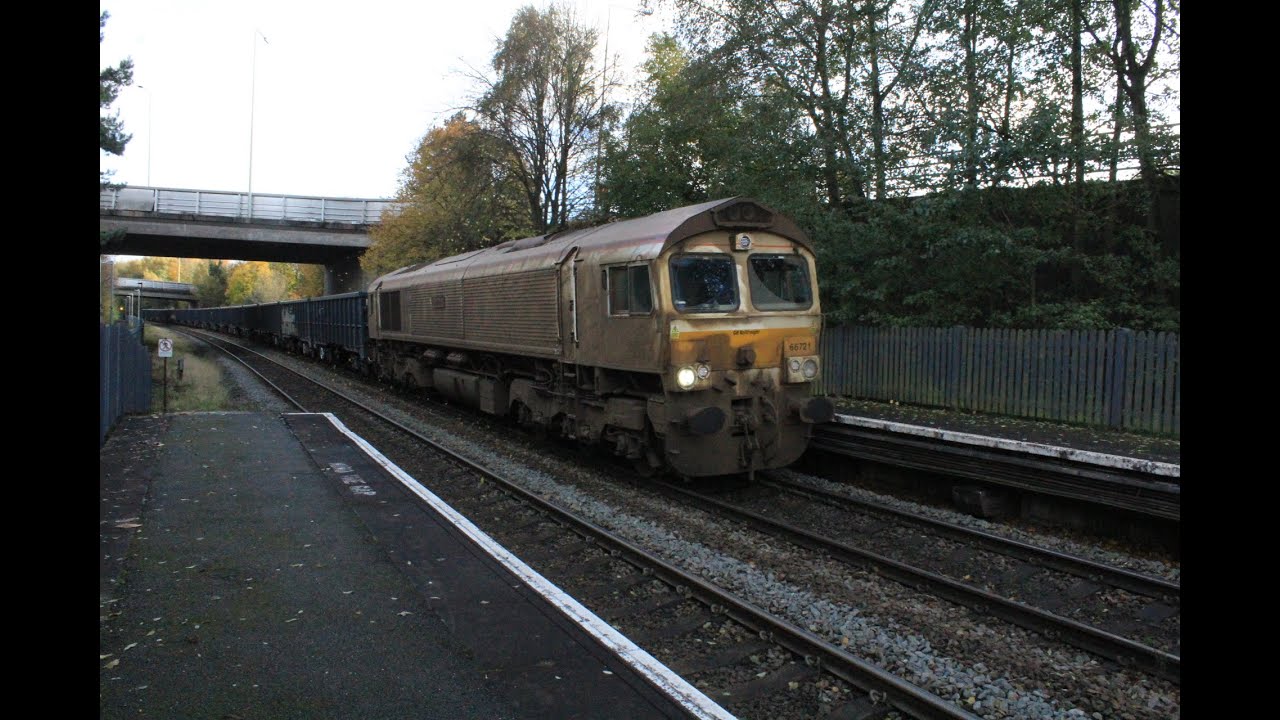 Class 66721 "Harry Beck" working 6M05 - YouTube
