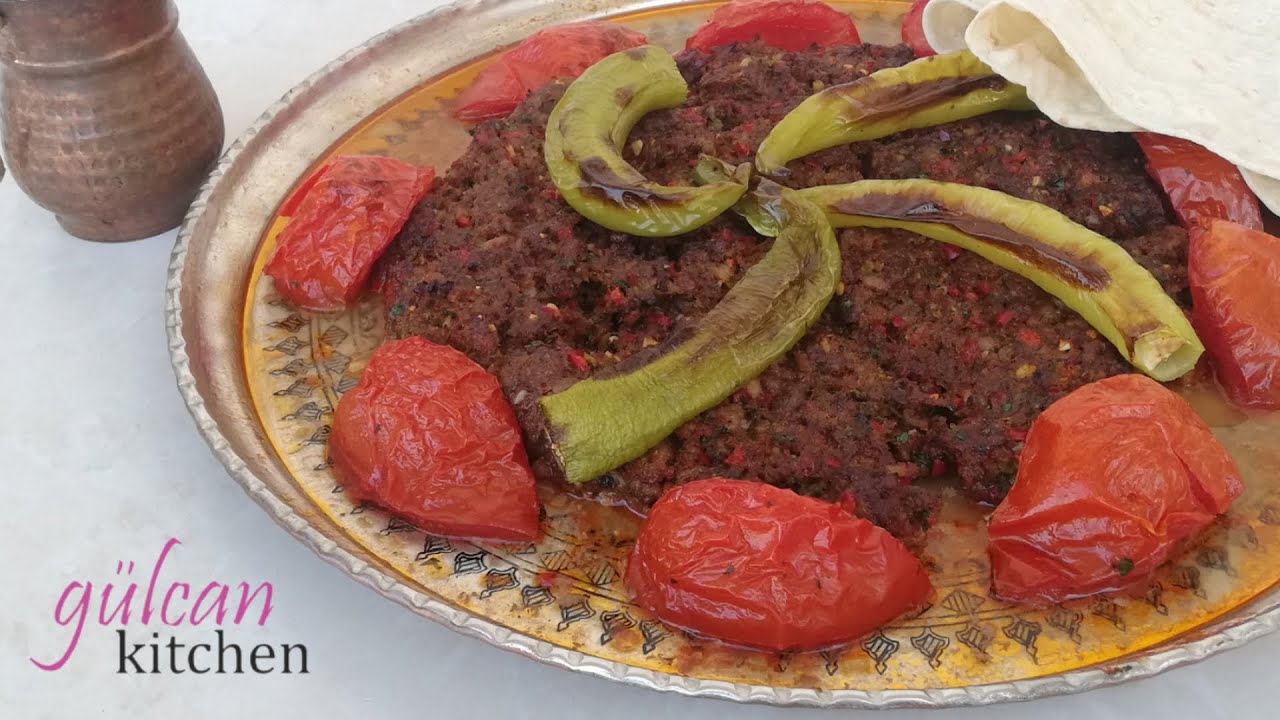 Antakya Tepsi Kebabı - SİNİ KEBABI YAPTIK ! - Kebap Tarifleri - YouTube