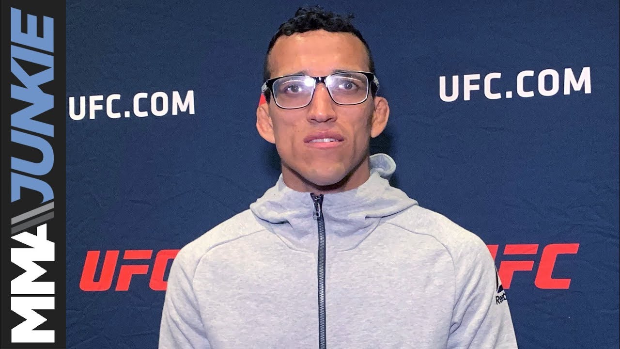 UFC Milwaukee: Charles Oliveira full media day interview - YouTube
