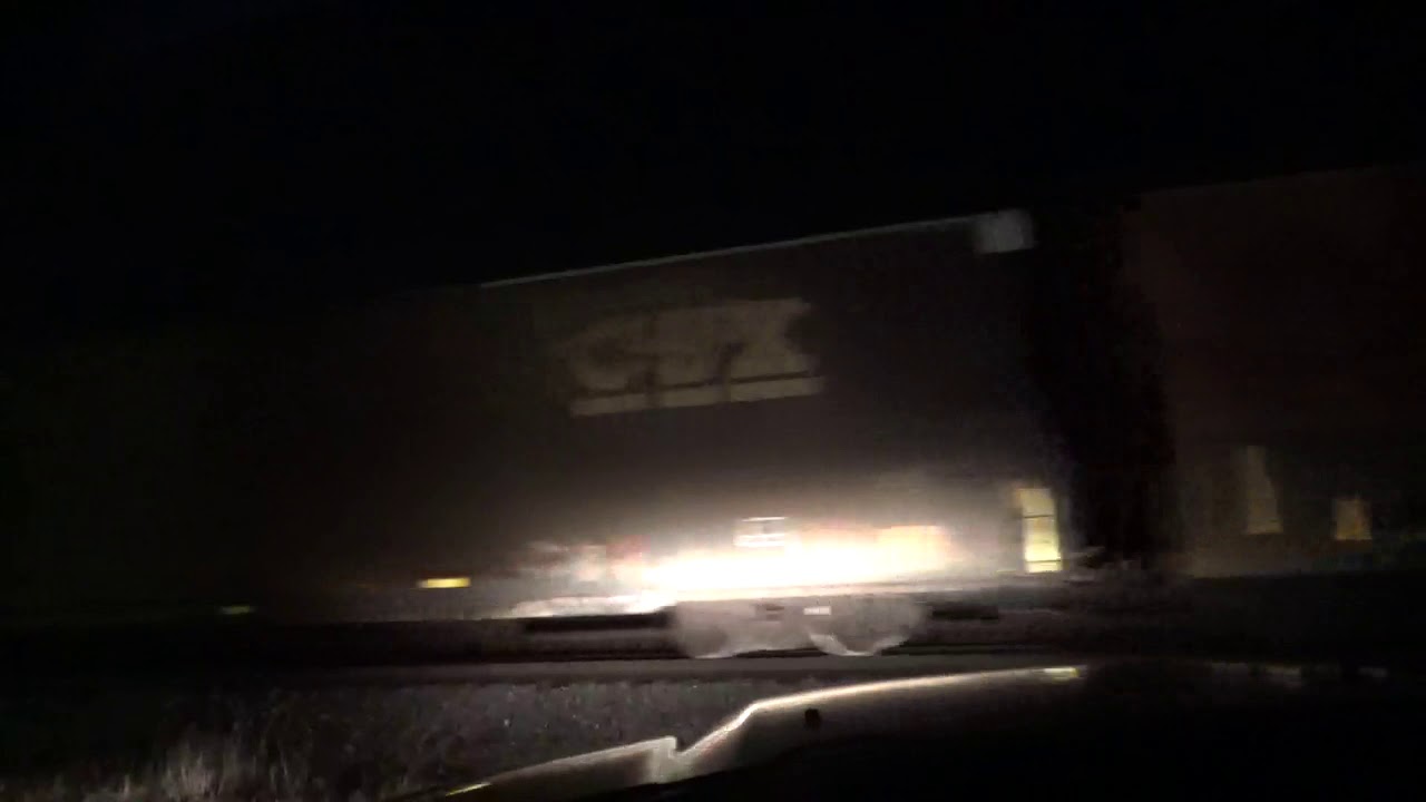 #11239 CSX Q332-05 Mix Freight train - YouTube