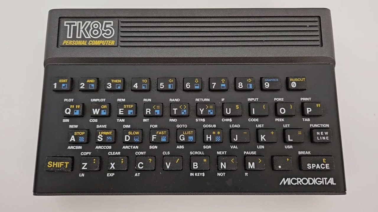 Conserto e instalação da saida AV no TK85 Microdigital do Marcelo/SP ...