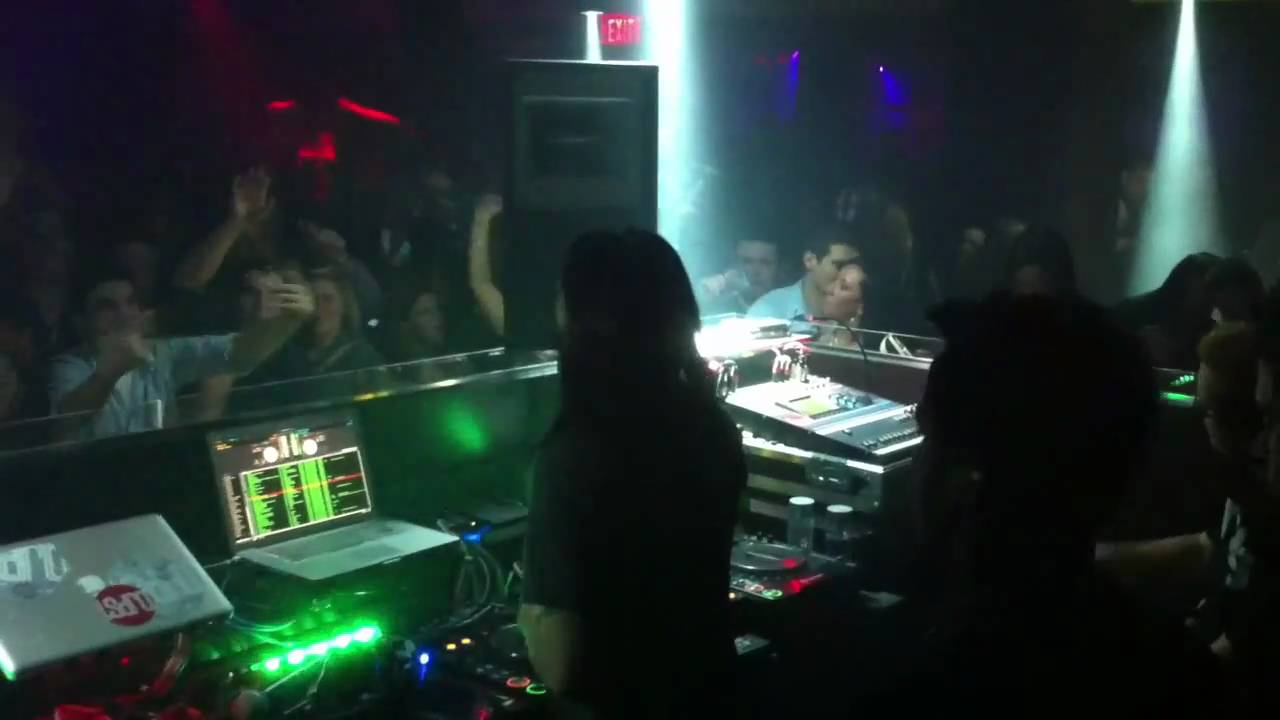 Steve Aoki @ mur.mur/The Borgata Atlantic City 1/17/11 PART 1 - YouTube