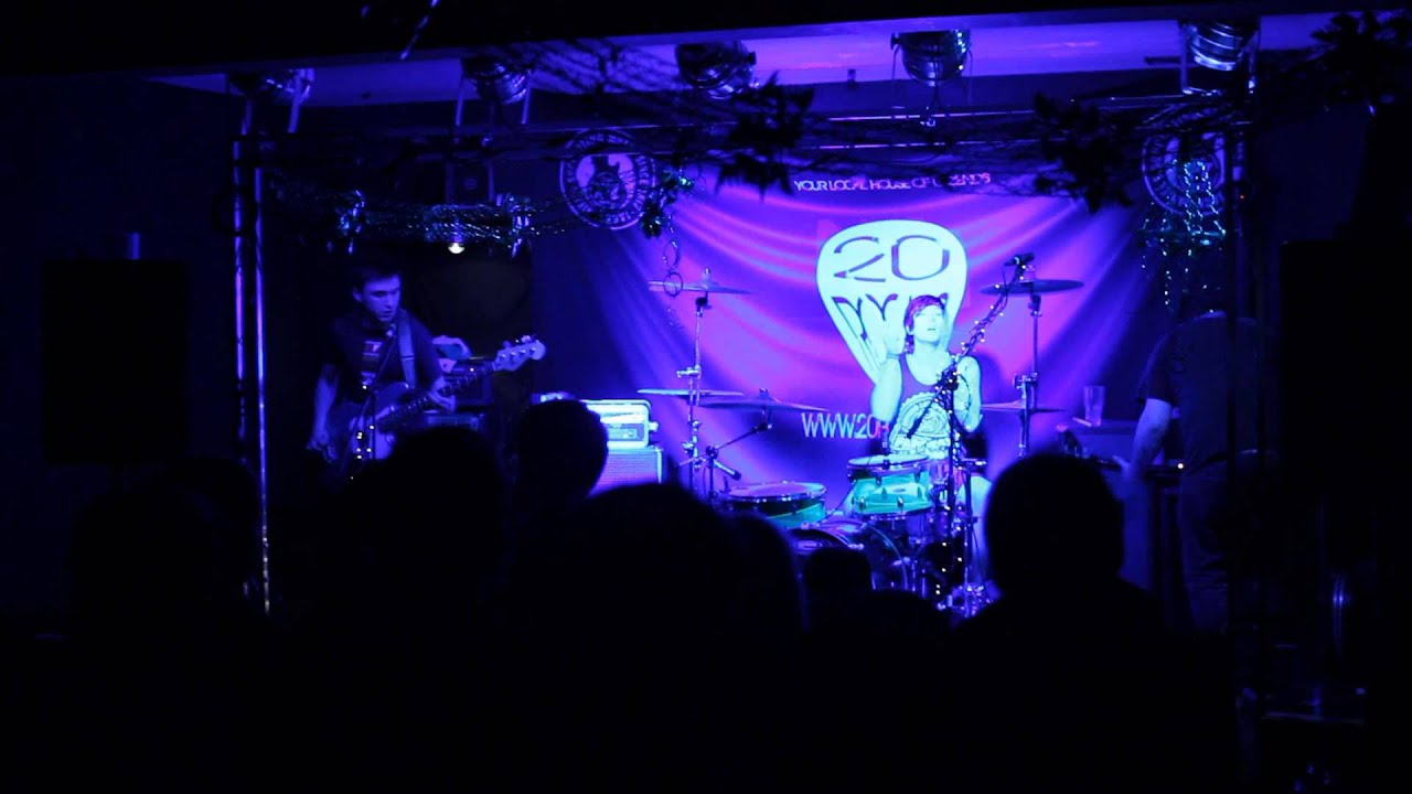 Yeah Detroit - We Are All Our Friends (Live @ 20 Rocks, Falkirk) - YouTube
