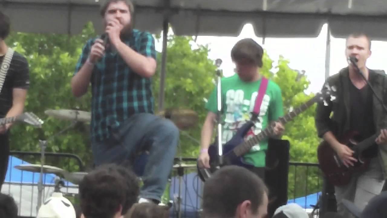 Hopeless in Paradise - Summer Nights LIVE - YouTube