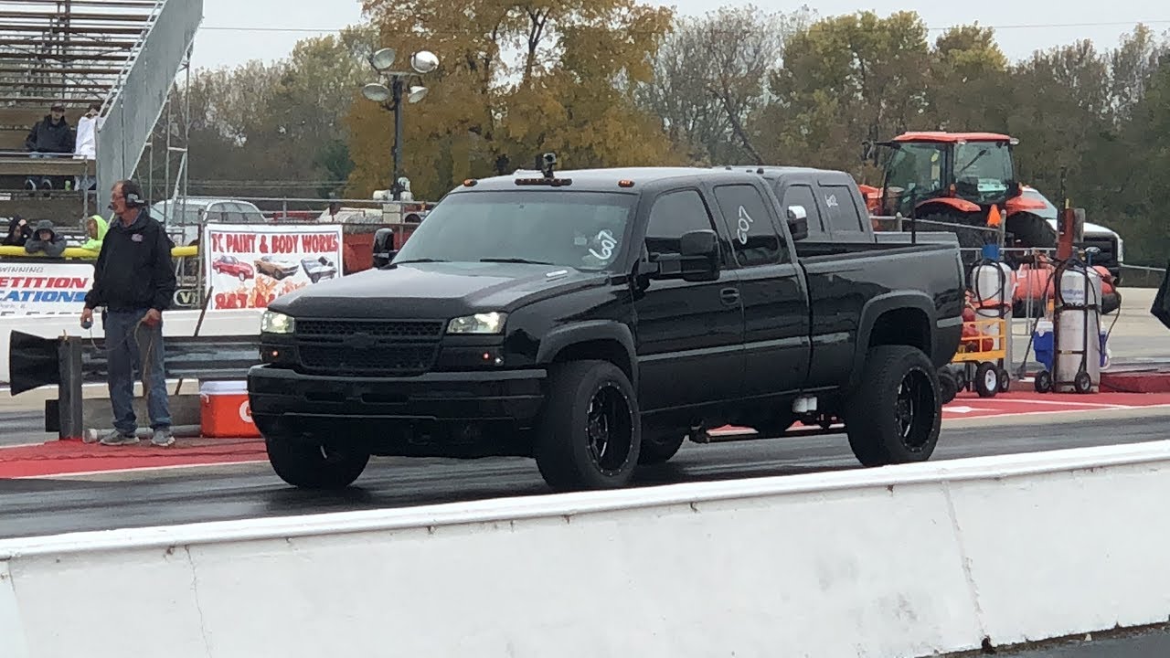 Duramax Drag Racing! First time at a Drag Strip - YouTube