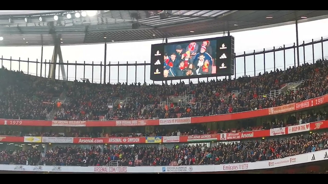 North London Forever in the Freezing Cold ️ ️ Arsenal v Wolves 02/12 ...