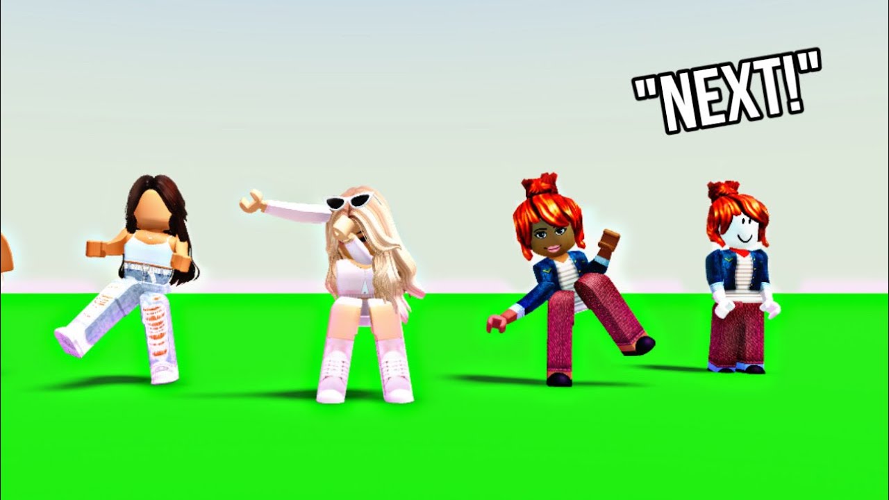 STANDING IN LINE TO GET A LOW TAPER FADE IN ROBLOX - YouTube