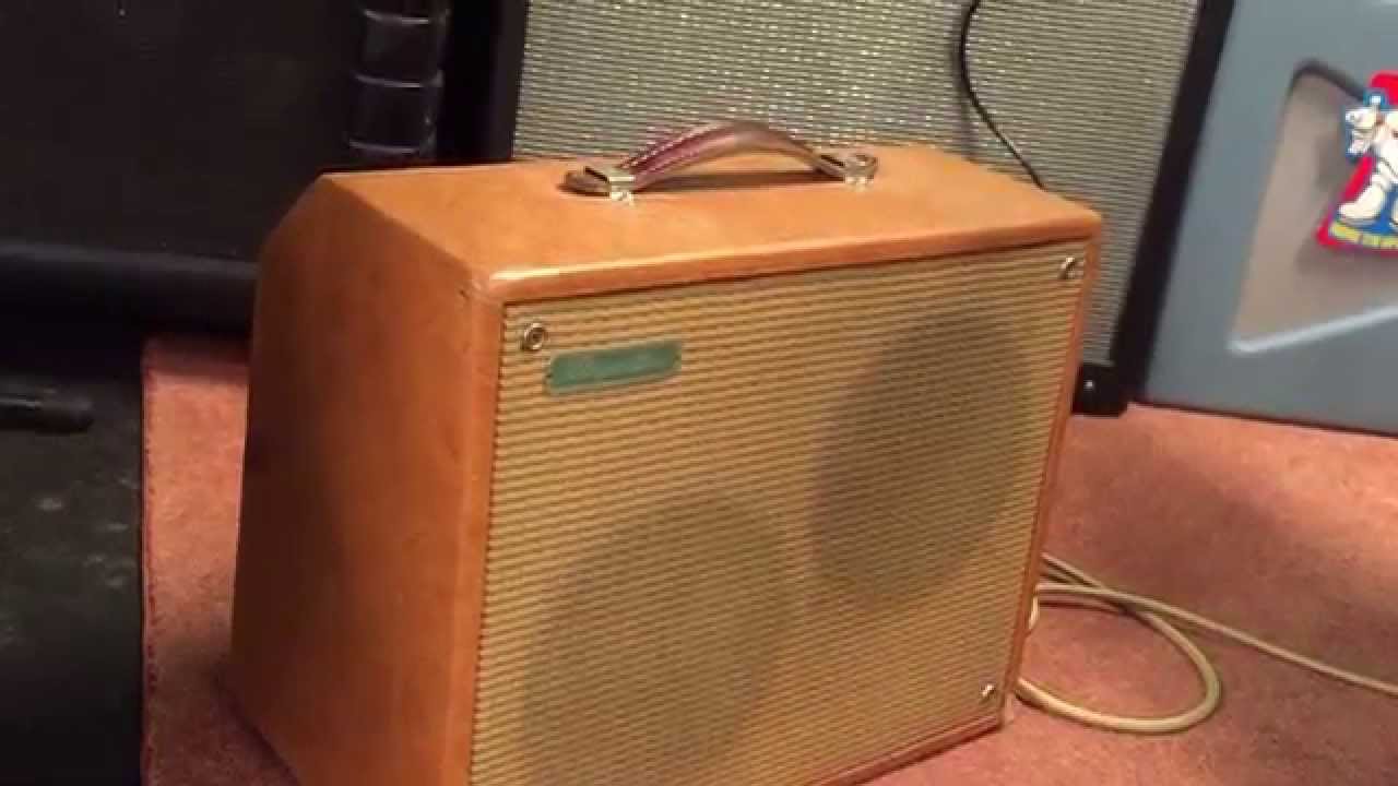 1955 Magnatone Melodier at Vintage Guitar Gallery of Long Island - YouTube
