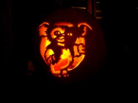 Zombie Pumpkins - Gizmo - YouTube