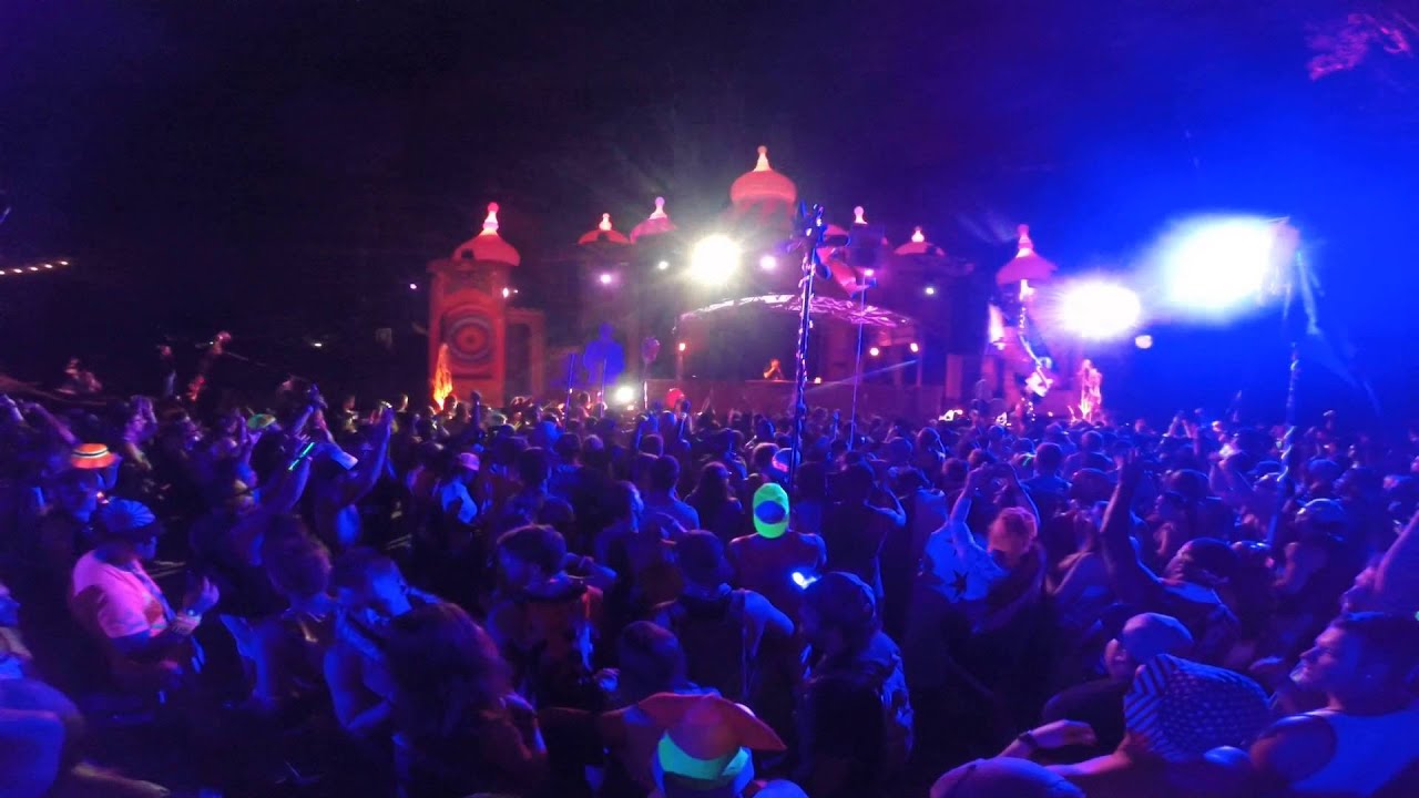 Ookay live set @ Tomorrowworld in Atlanta, GA on Septmber 26, 2015 ...
