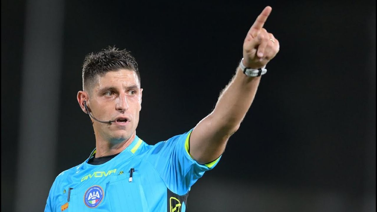 Esordi in Serie A: intervista all'arbitro Giuseppe Collu - YouTube