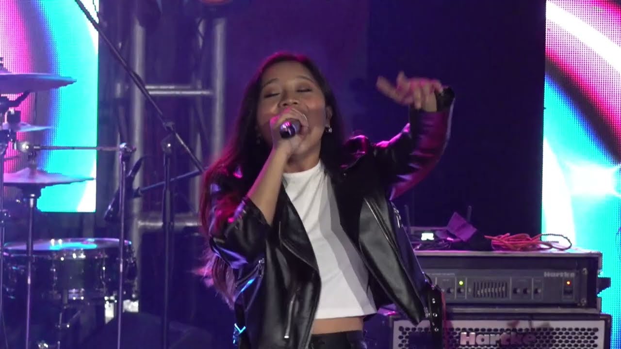 SEKI 2022 || Concert Night 2 || Hriatrengi Lilac - IDGAF!! (Cover ...