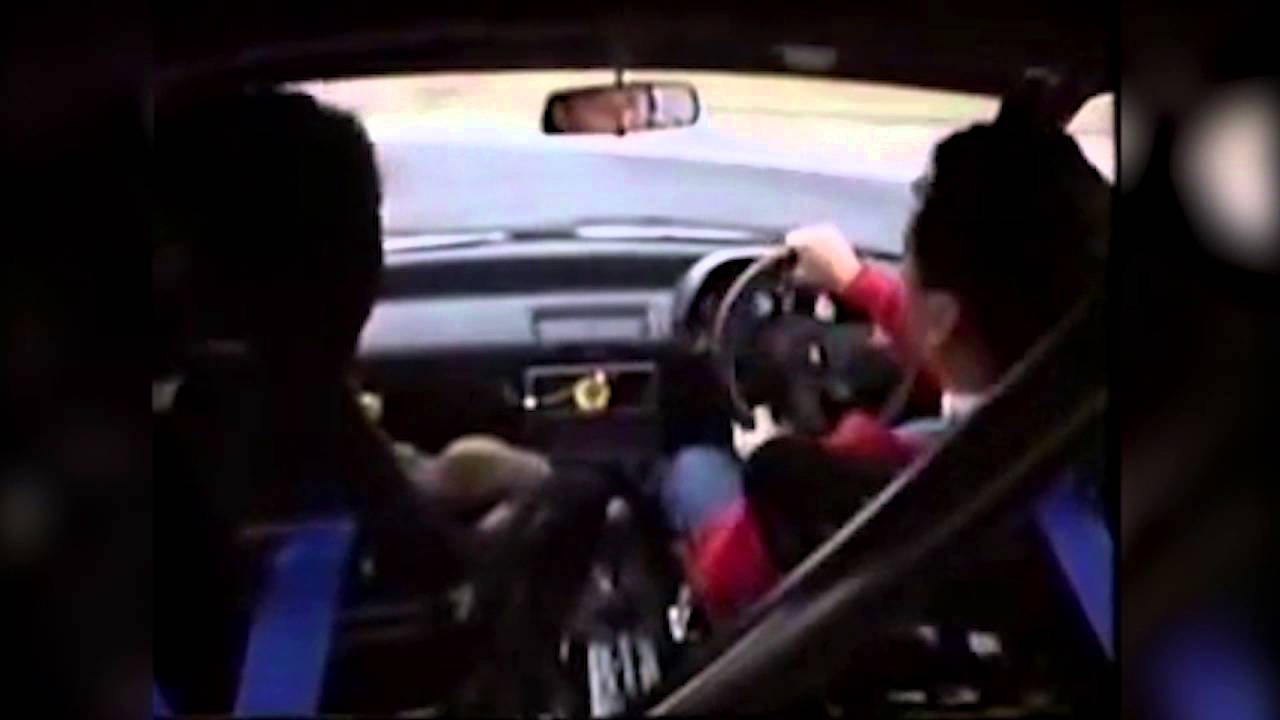 Honda EF9 VTEC N1 - シビック - restauro video - YouTube