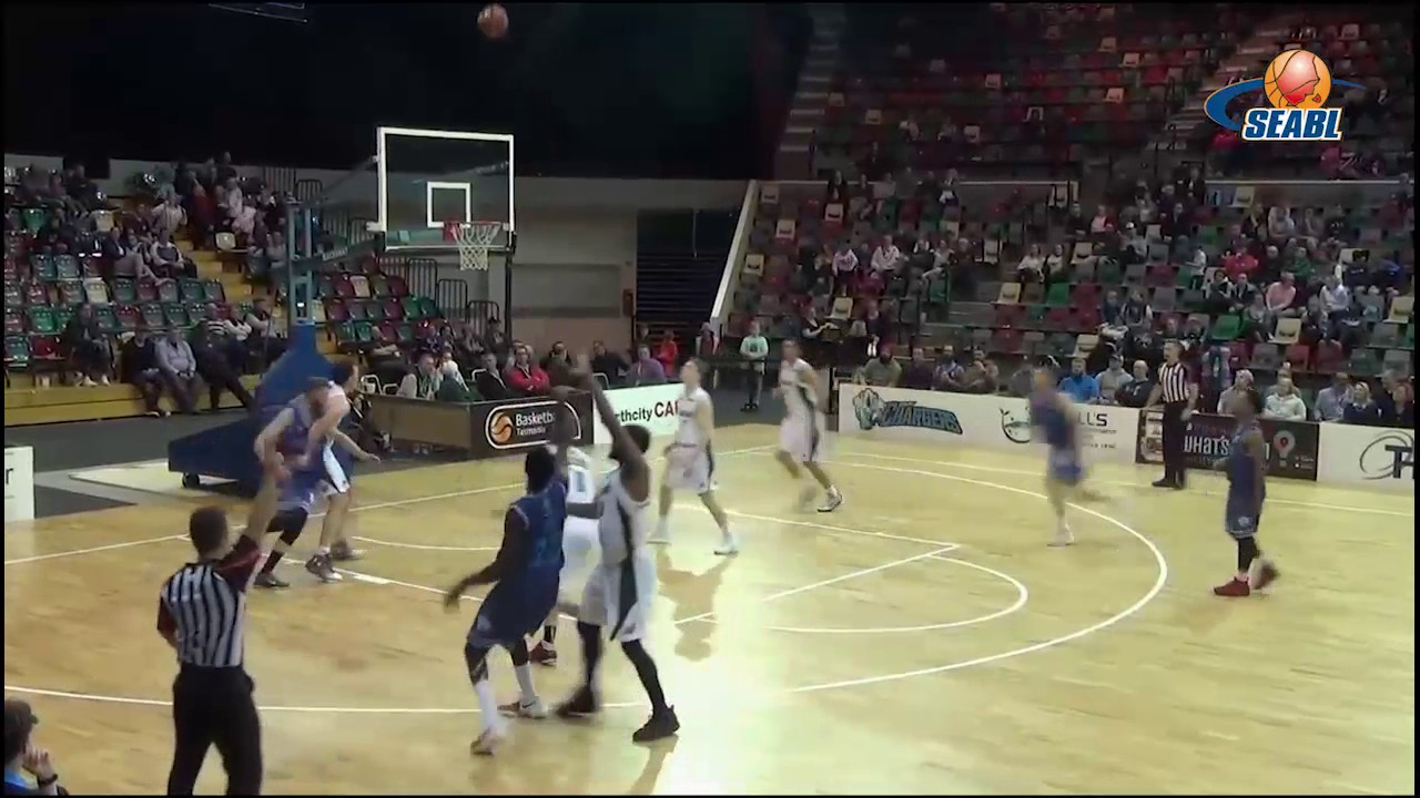 Round 8 Player of the Week- Mathiang Muo - YouTube