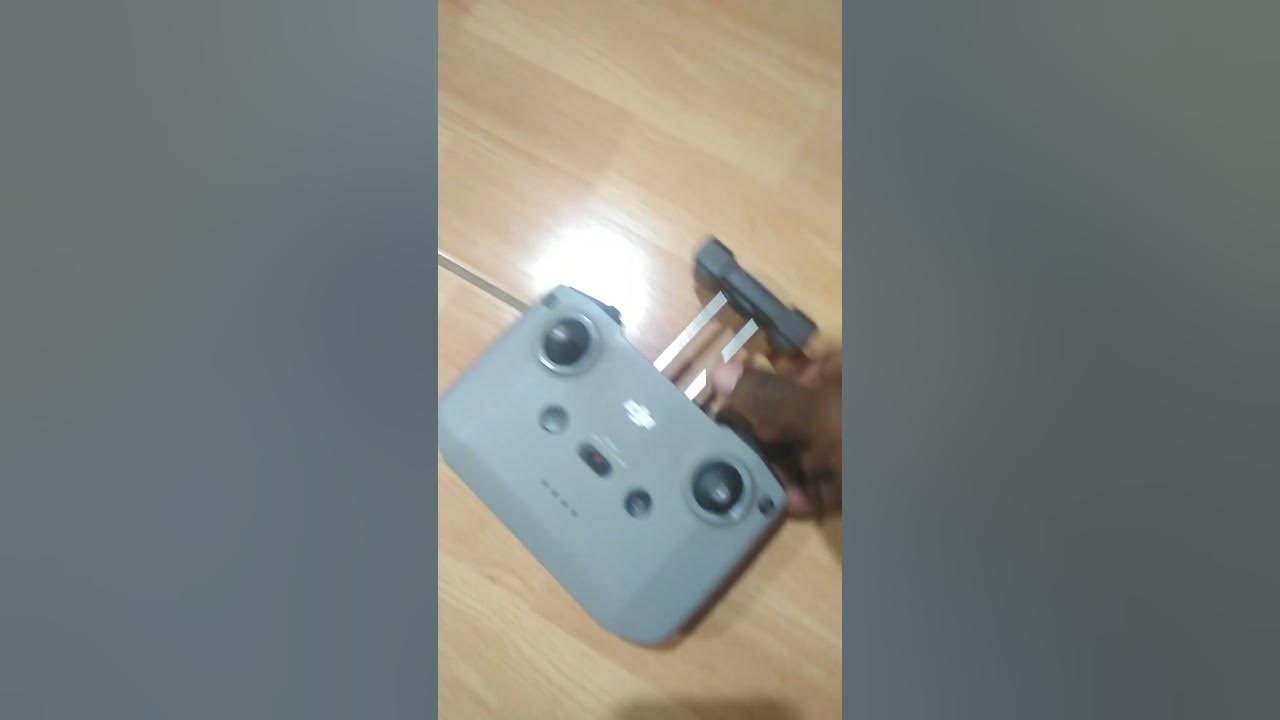 Dji drone Mavic mini 2 How to place the Dji drone pins on the remote ...