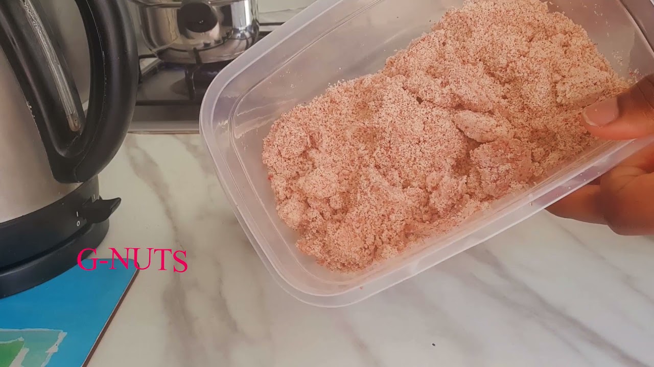 matooke (banana) mixed with powdered gnuts (ebinyebwa), served with 🥑 ...