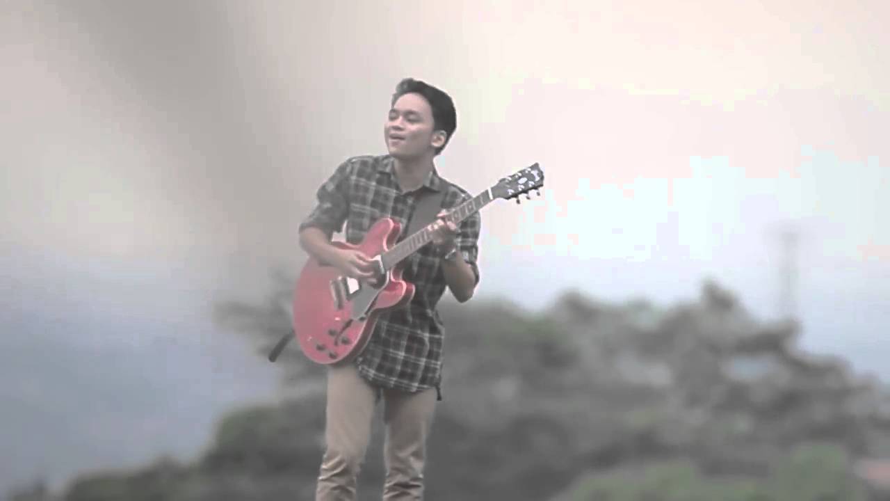 Calvin Jeremy - Terindah (Official Video Clip) - YouTube