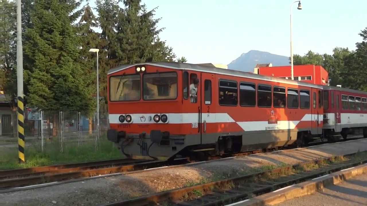 Dolný Kubín ZSSK 811.023 Osobní vlak 7919 - YouTube