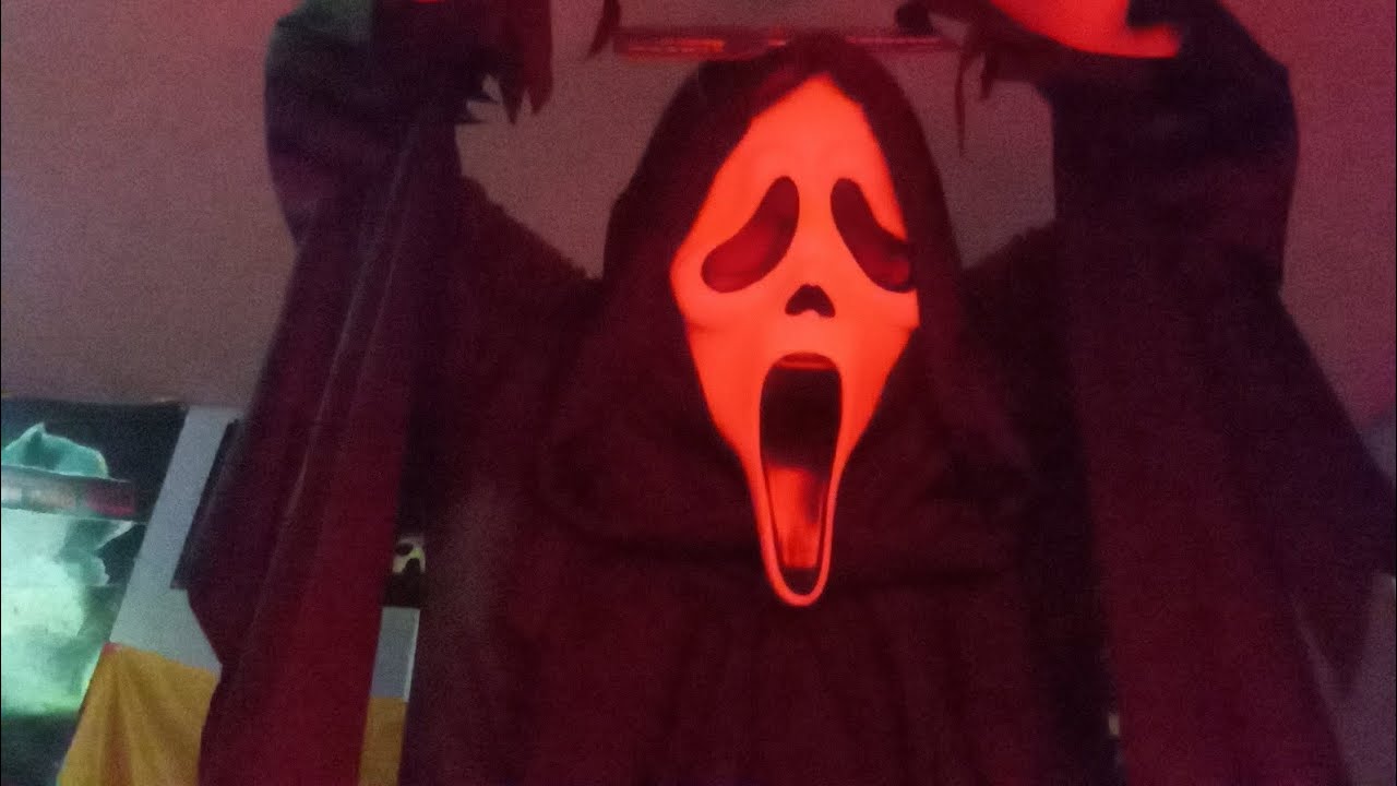 Scream 25th anniversary Ghostface mask unboxing! - YouTube