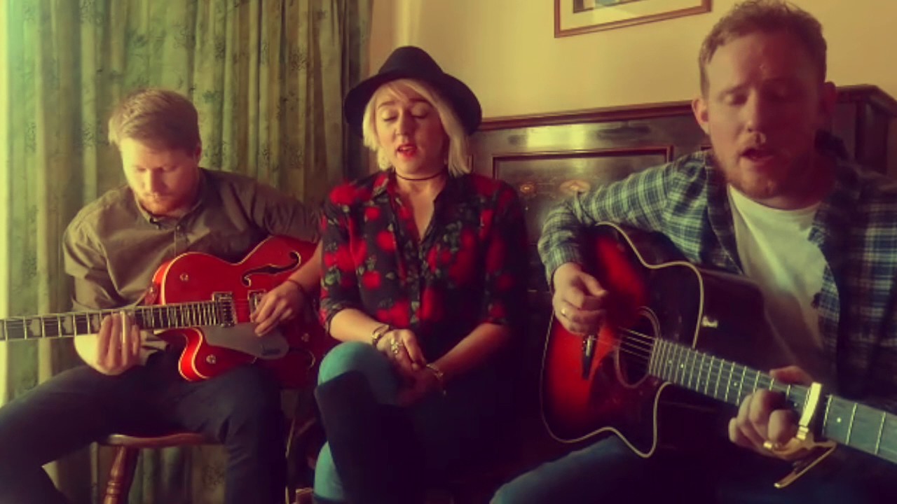 The Hardy Band - Lost In You - YouTube