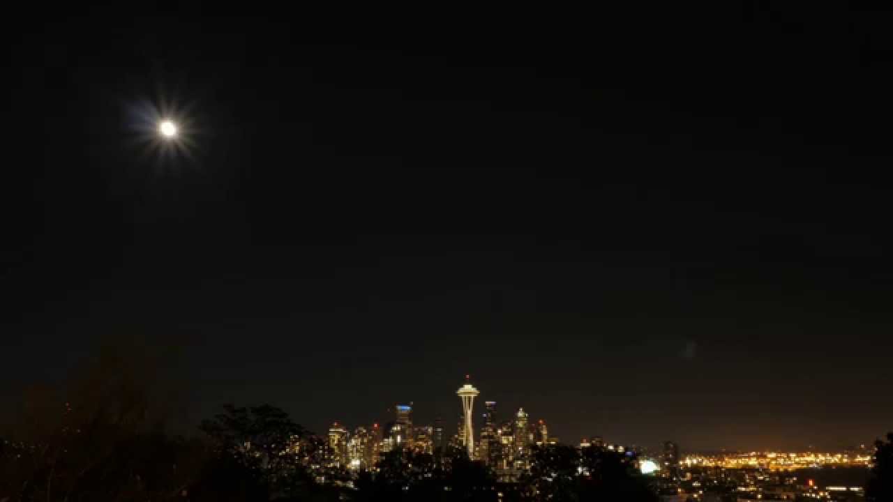 Amazing Super Blood Moon Timelapse - Kerry Park, Seattle WA - YouTube