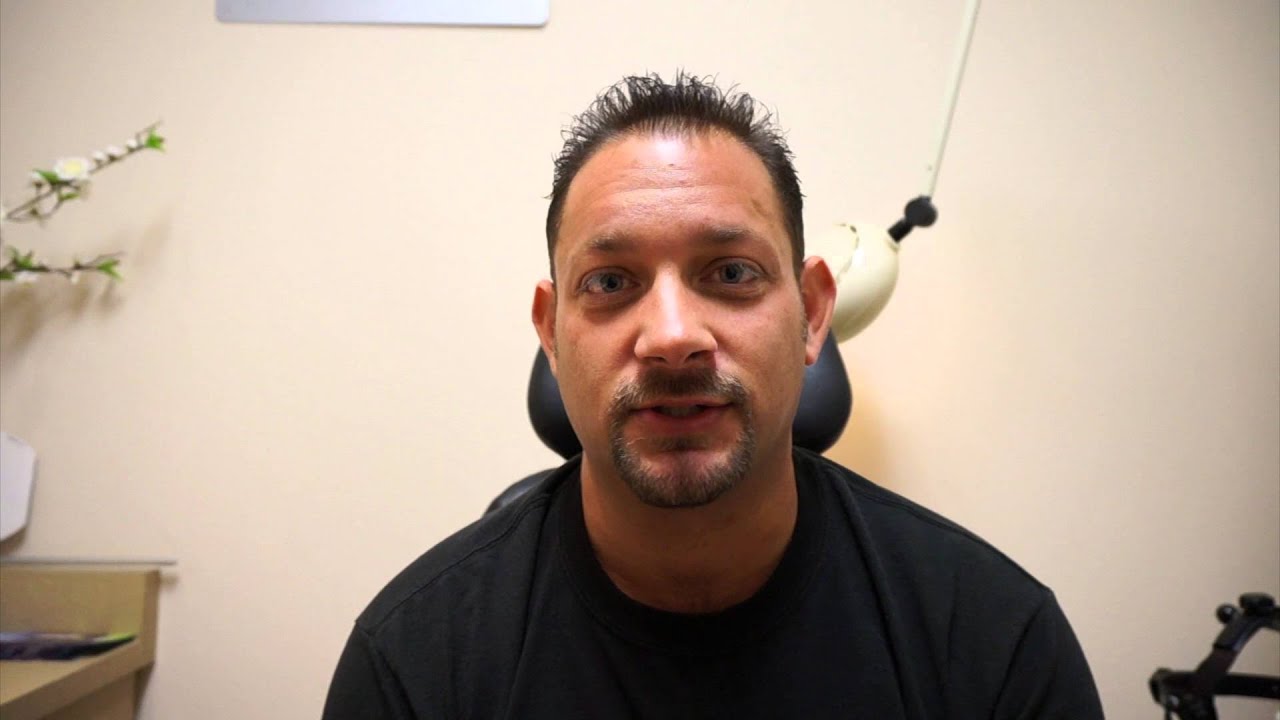 Daryl G. - LASIK of Nevada Patient Testimonial - YouTube