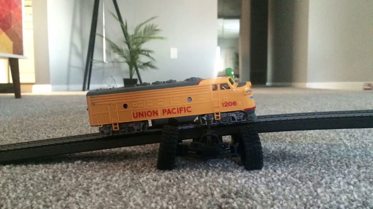 Gumby: the great train robbery - YouTube