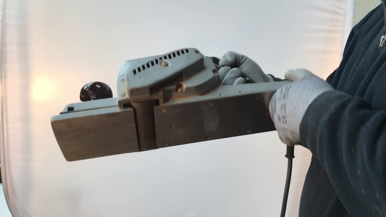 Wolf Type 8630 Electric Planer 240V - YouTube