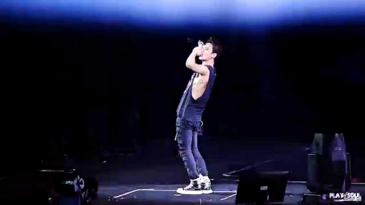 140920-21 Beijing concert EXO CHEN SOLO 'UPRISING' - YouTube