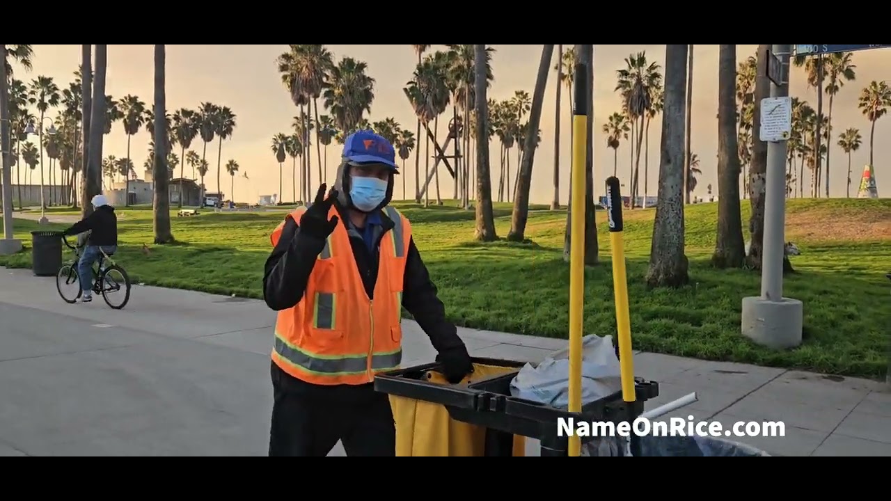fire smoke ashes sat jan 11. 2025 Santa monica. venice beach California ...