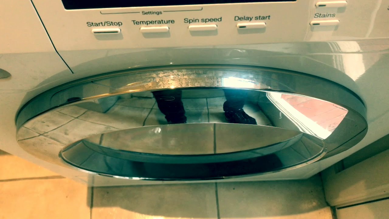 Miele W1 Washing Machine Intense Cleaning Instructions - YouTube