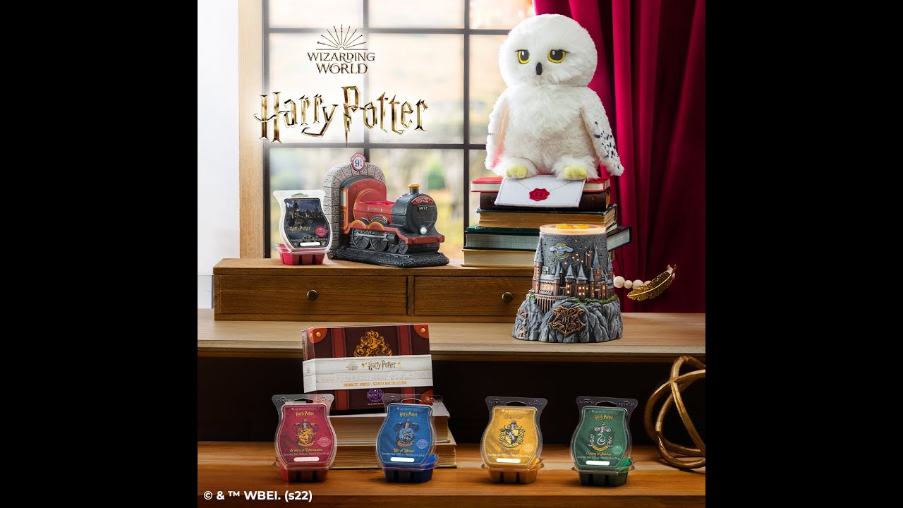 Scentsy’s Hogwarts Express Train Spellbinding Harry Potter Collection ...