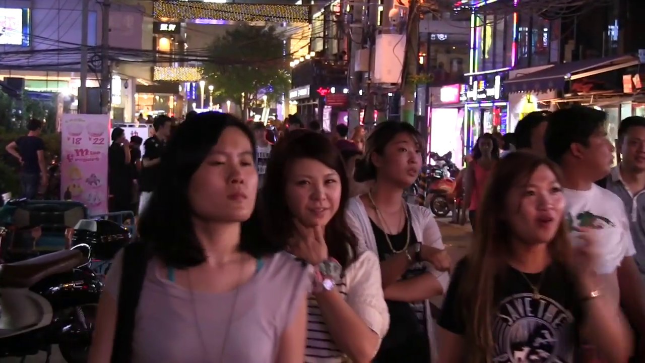 BEIJING STREET SCENES NIGHTTIME - YouTube