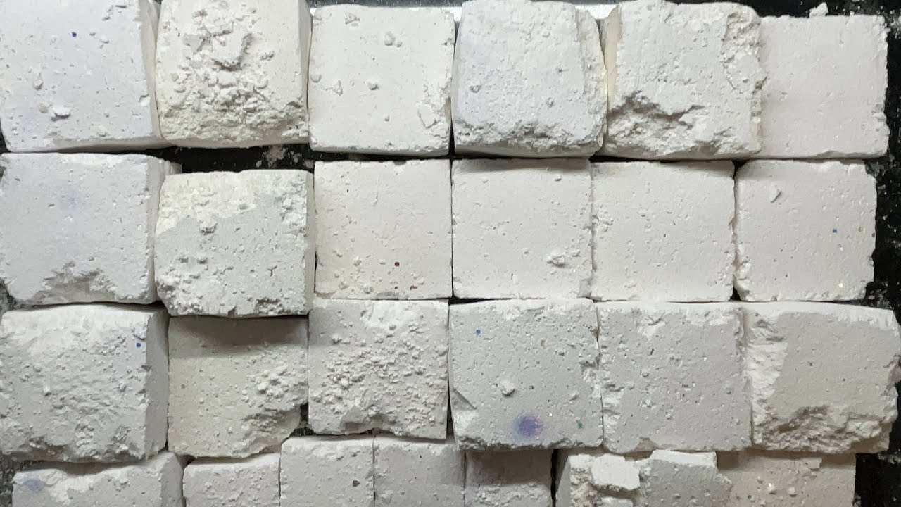 Go with the flow crush - clouds, cornstarch, foam and fresh blocks. 💕 ...