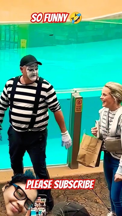 Hilarious Tom The Mime 😂 Tom Mime Seaworld Seaworldmime Shorts
