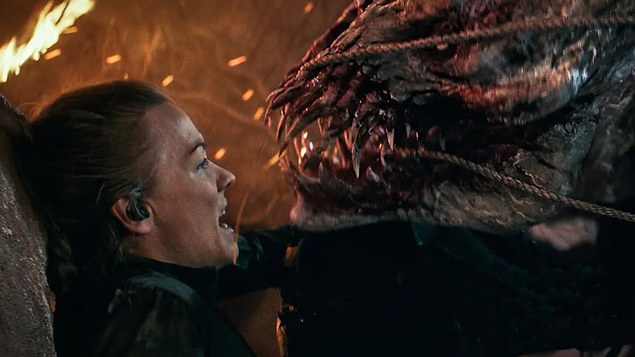 Alien monsters invade Earth, fight like aliens and eat billions of ...