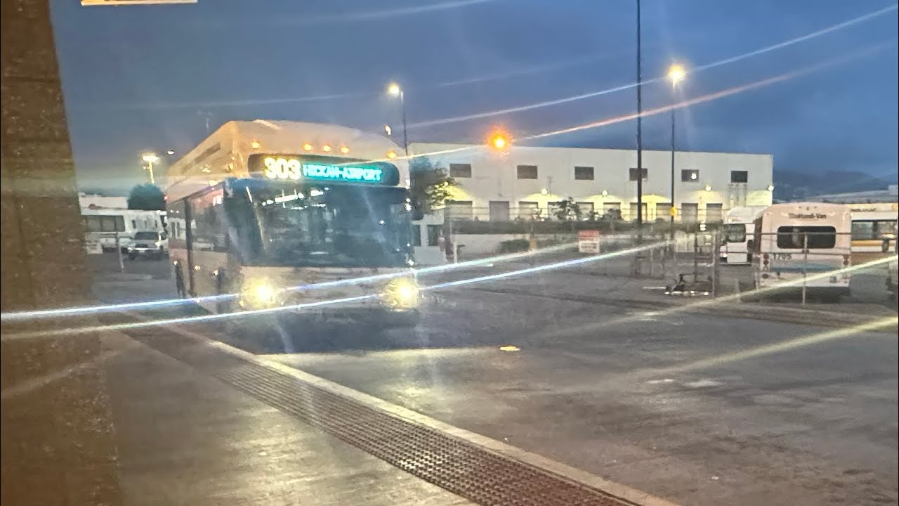 Honolulu TheBus Route 303 Airport-Hickam, Bus 4001 - YouTube