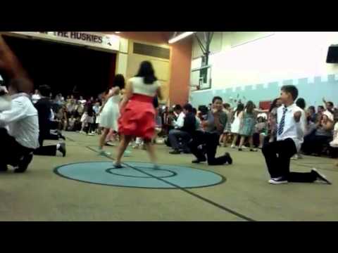 The swing 6th grade dance hedenkamp - YouTube