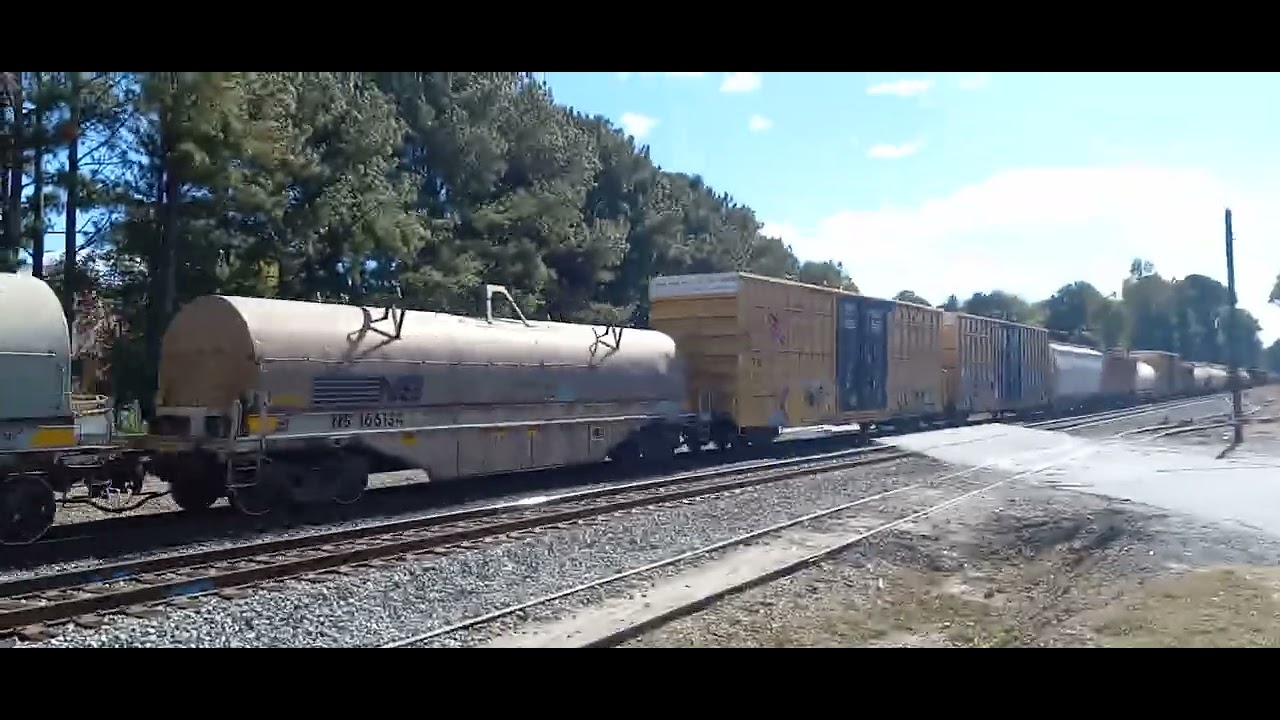 NS 154 with NS 4001 DC to AC AC44C6M NS 3655 ET44AC mid train DPU NS 7648 ES40DC - YouTube