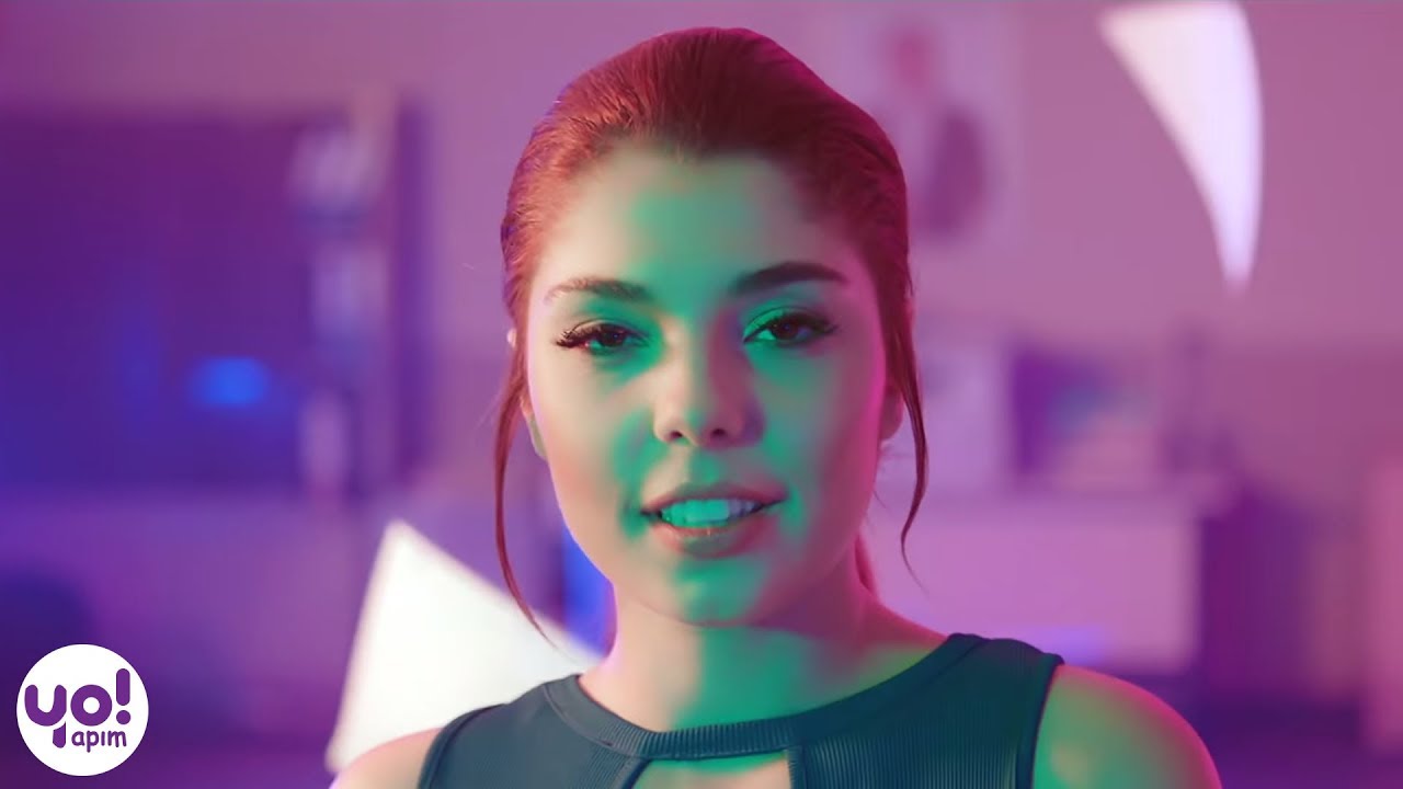 Sevda Özkaran - Köyün Delisi (Official Video) - YouTube